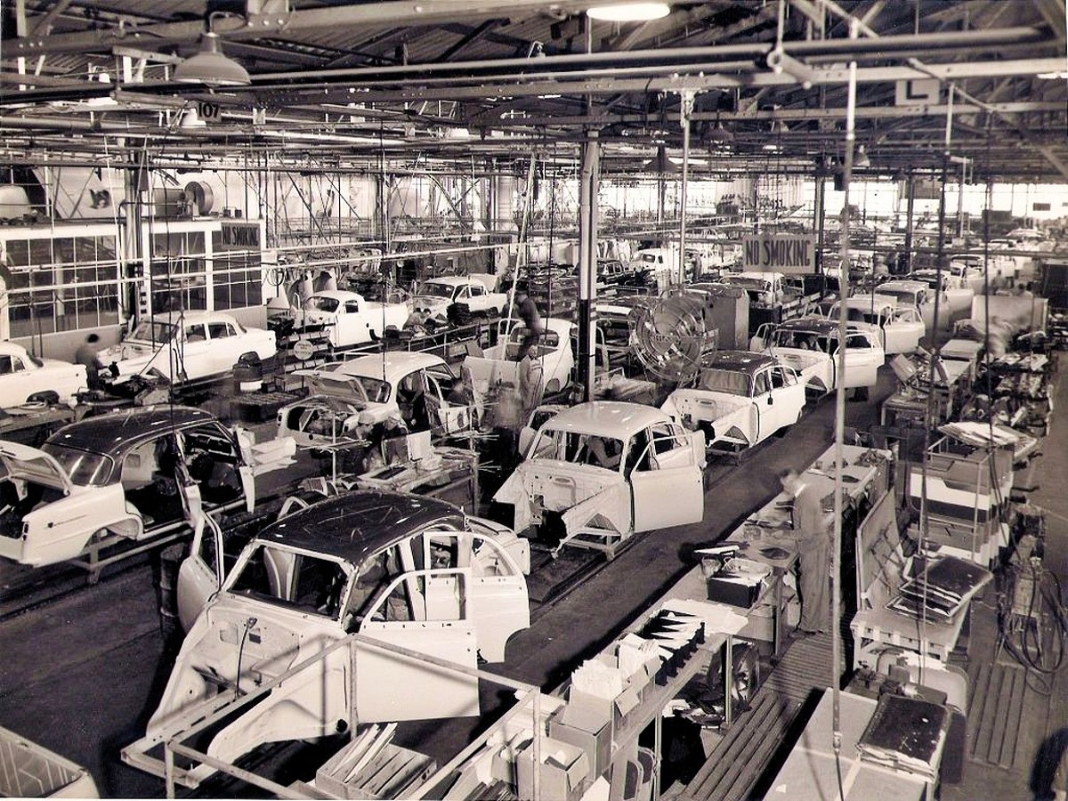 FE Holden not American enough | cars4starters