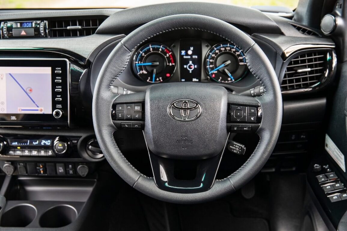 Toyota Hilux Rogue: Some annoying niggles | cars4starters