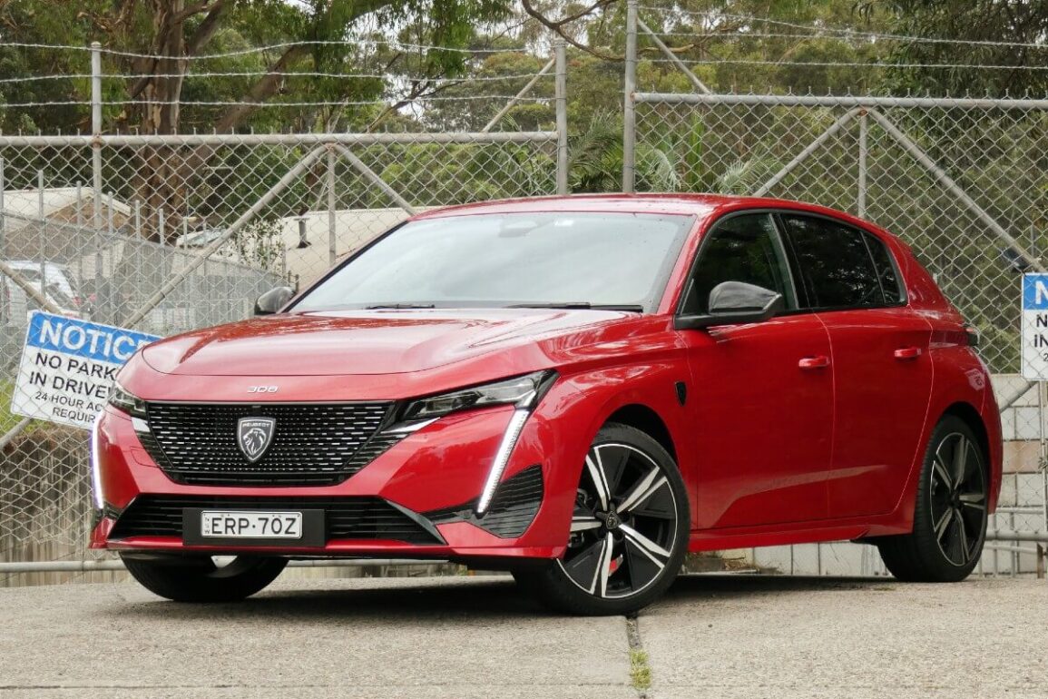 Peugeot 308 GT: Not good enough | cars4starters