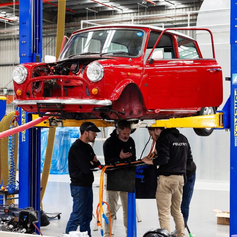 Kit turns Mini into powerhouse EV | cars4starters