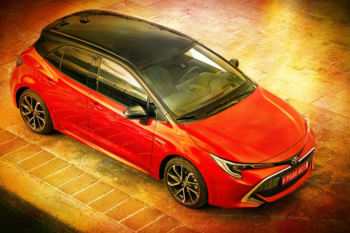 Toyota Corolla ZR Hybrid: Too cool for fuel | cars4starters