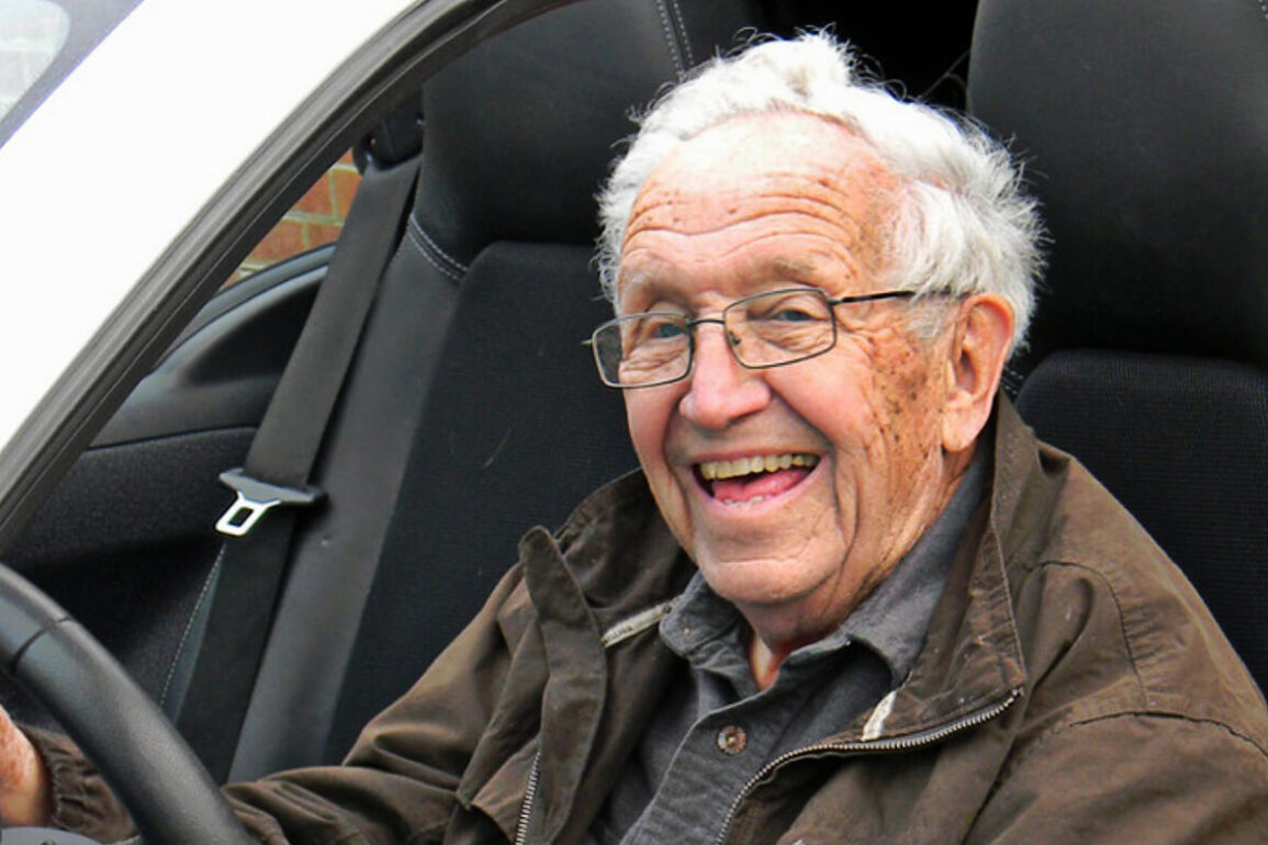 To be Frank, 95-year-old navigator an inspiration | cars4starters