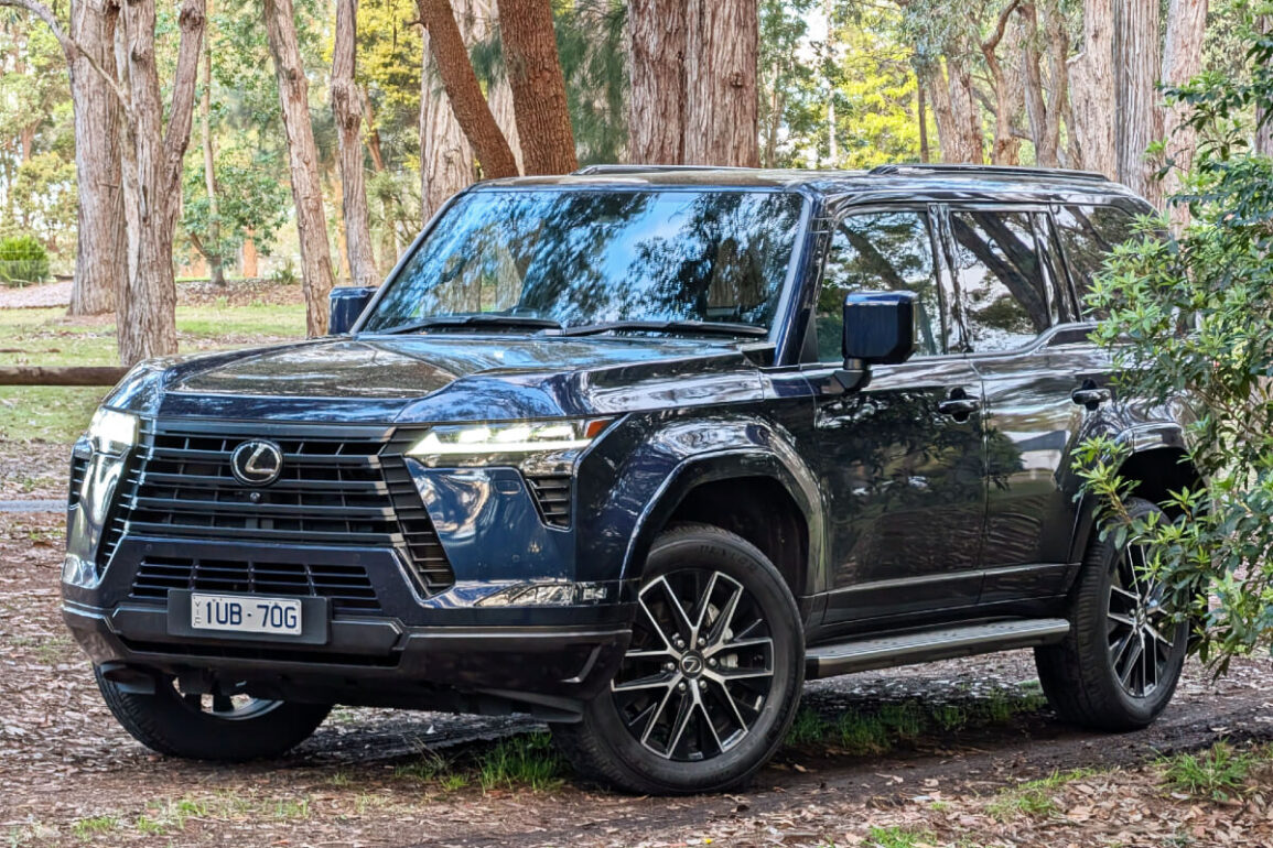 Lexus GX 550: The luxury alternative | cars4starters