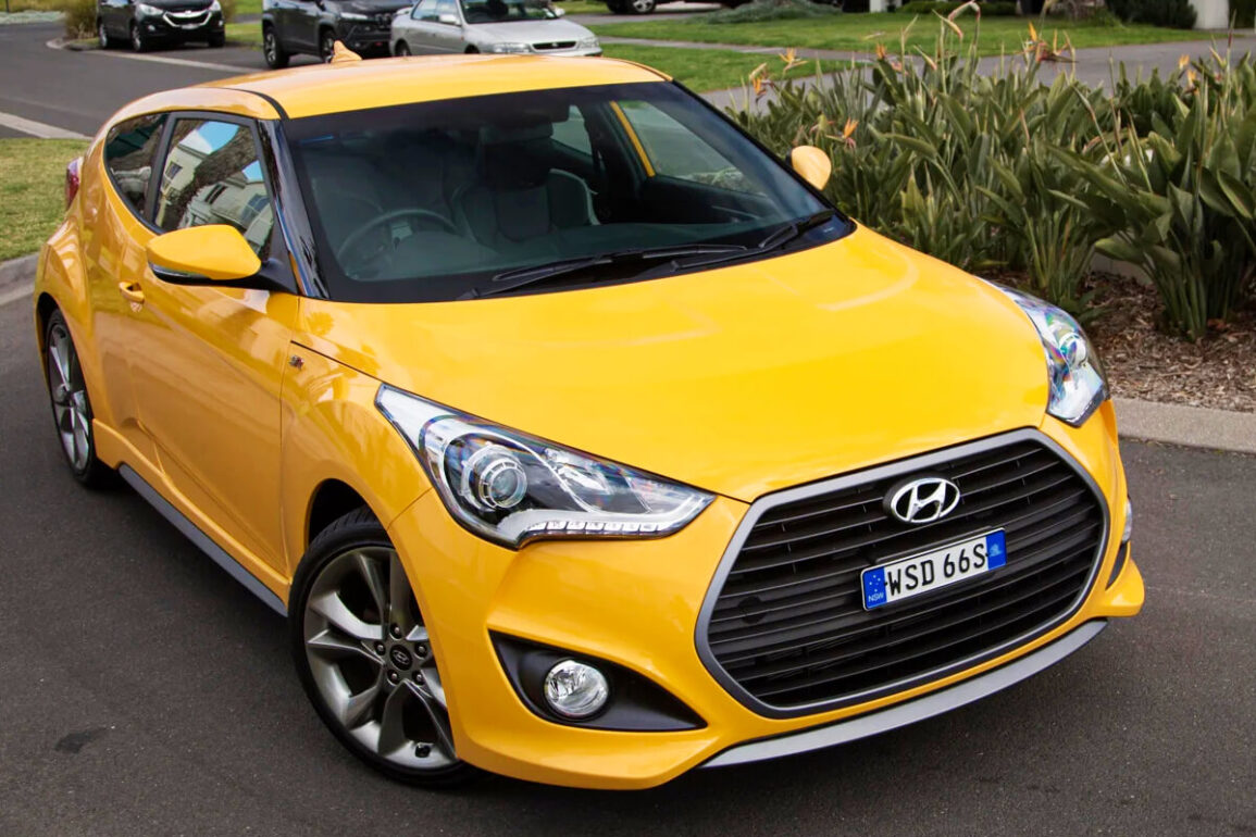 Pre-loved: Hyundai Veloster 2012–2020 | cars4starters