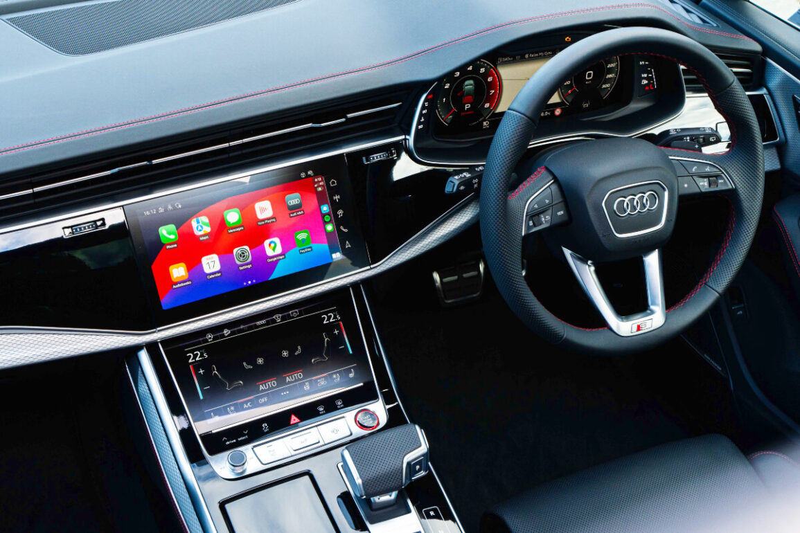 Audi SQ7: Fast and furious | cars4starters