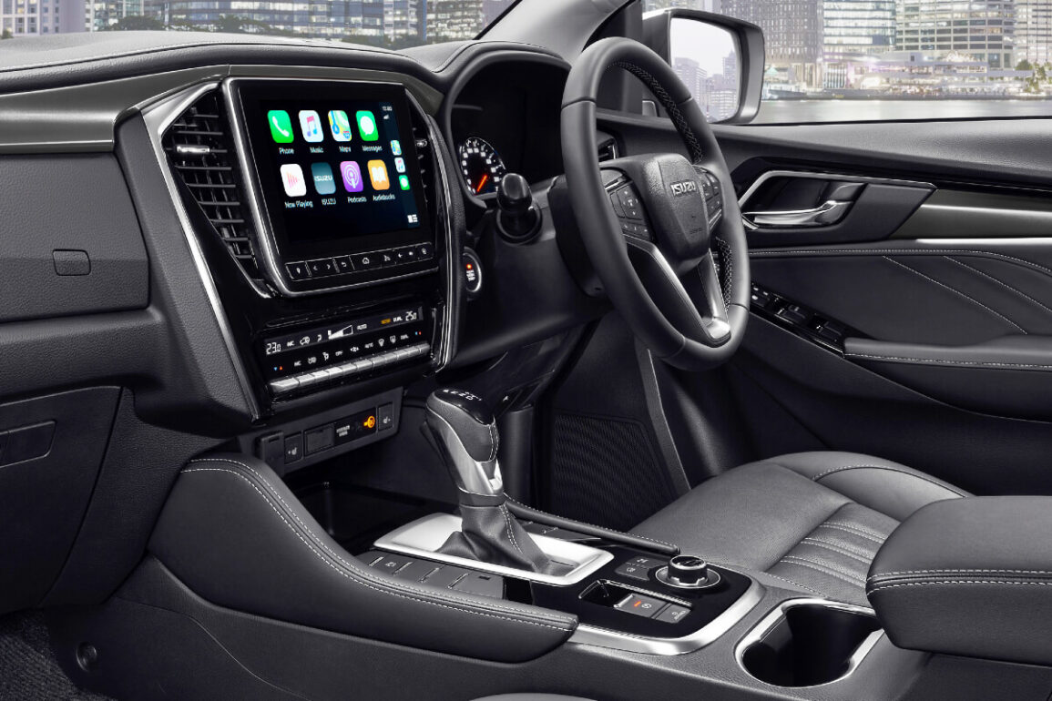 Isuzu MU-X: The economy option | cars4starters